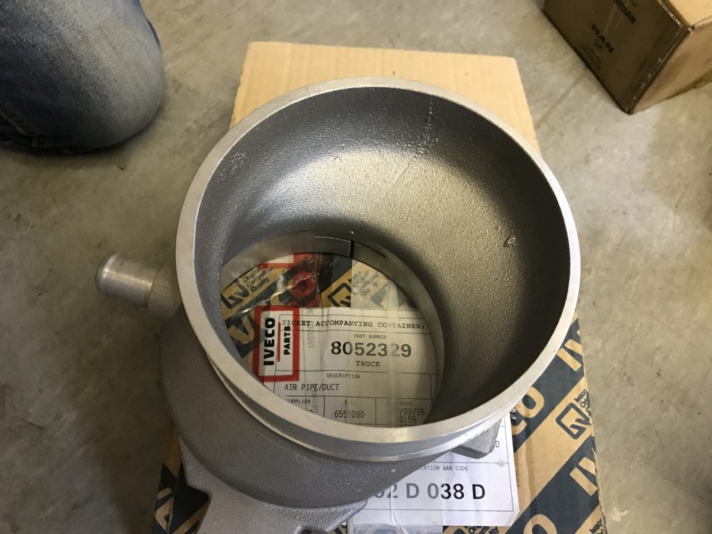 Iveco FPT air pipe duct 8052329 - Marine Engineering Services