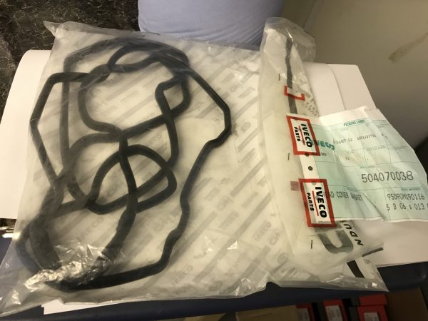 Iveco FPT head cover gasket 504070038 - Marine Engineering Services